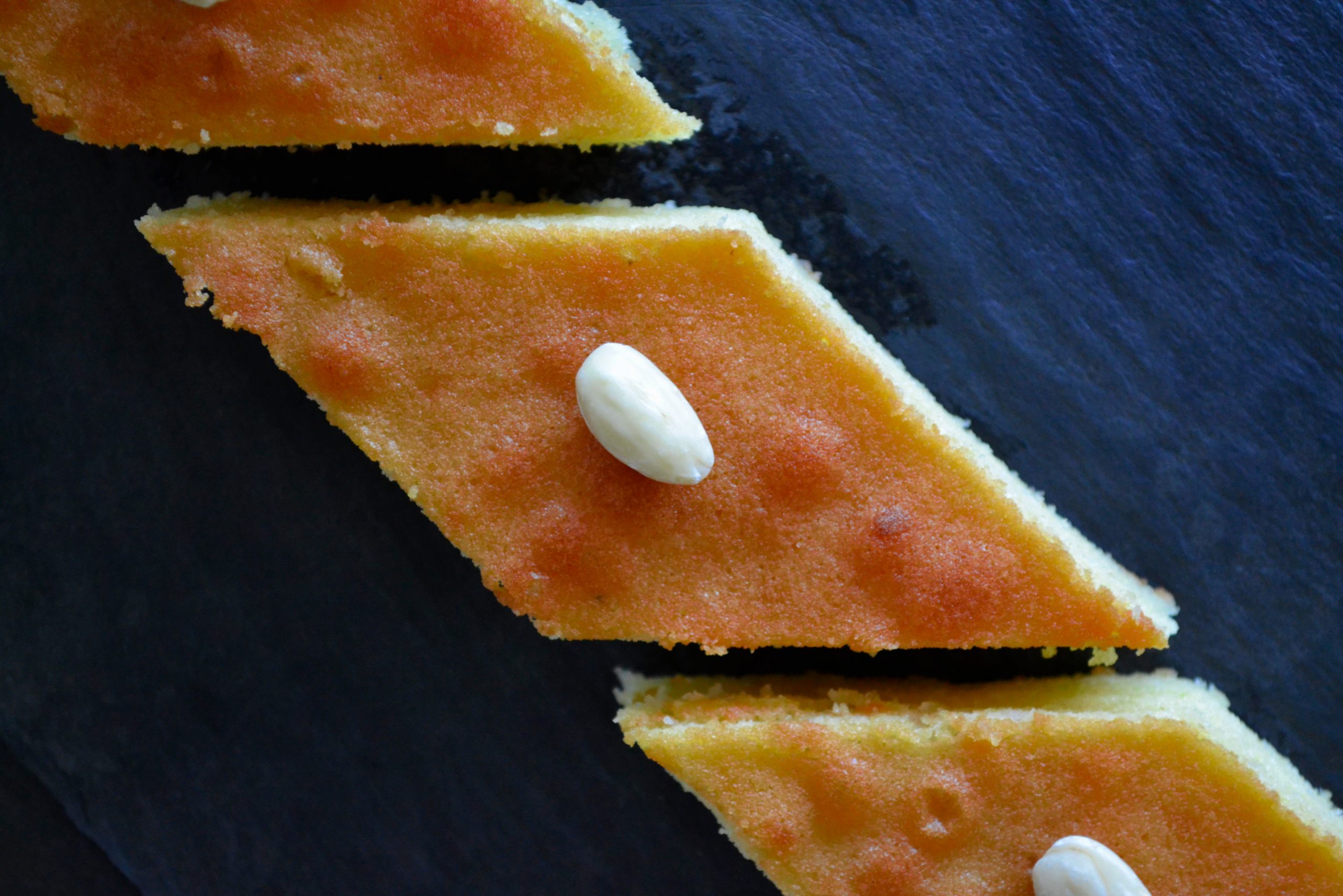 Ravani cu mastica - Bucatarie Greceasca